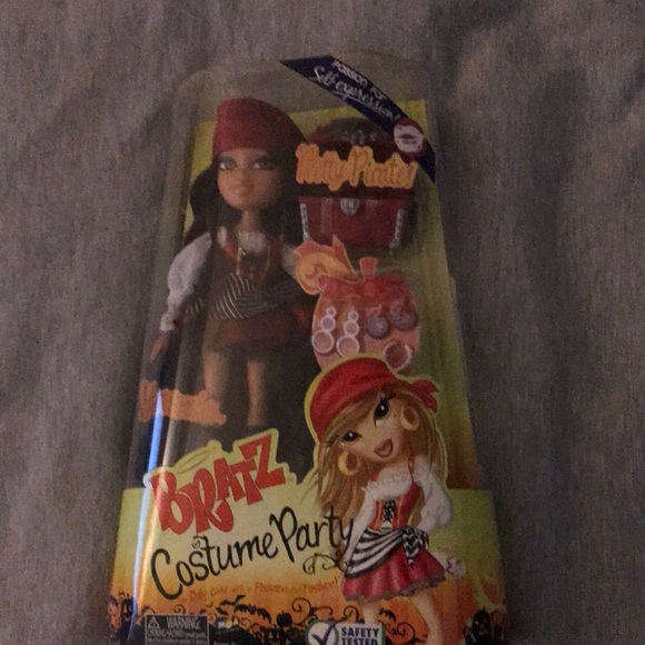 Toys | Bratz Costume Pretty Pirate | Poshmark